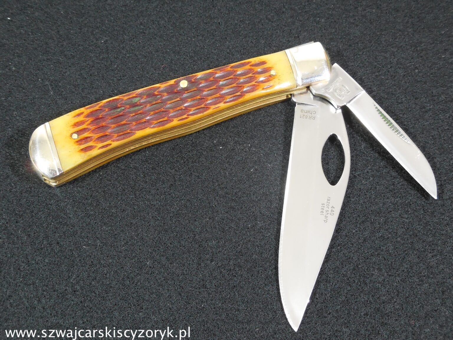 Rough Rider RR821 – nowoczesny klasyk | szwajcarskiscyzoryk.pl